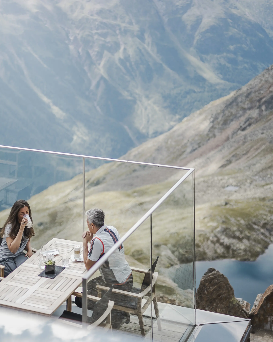 ice Q Gourmet Restaurant at 3048 m | Sölden | soelden.com